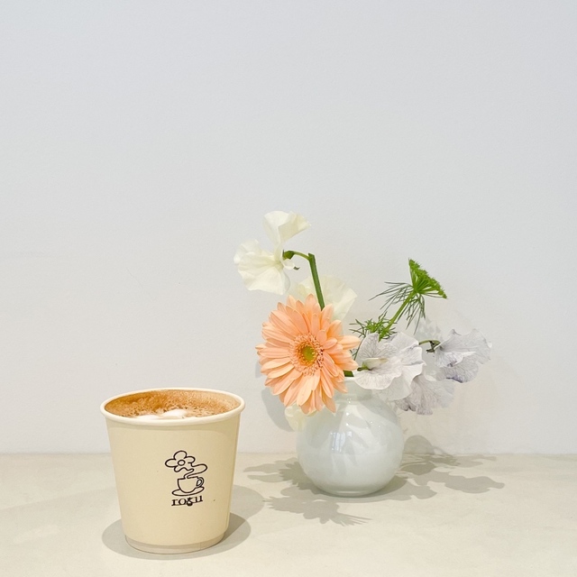 口コミ一覧 : roku flowers and coffee （ロク フラワーズアンドコーヒー） - 矢場町/コーヒースタンド [食べログ]