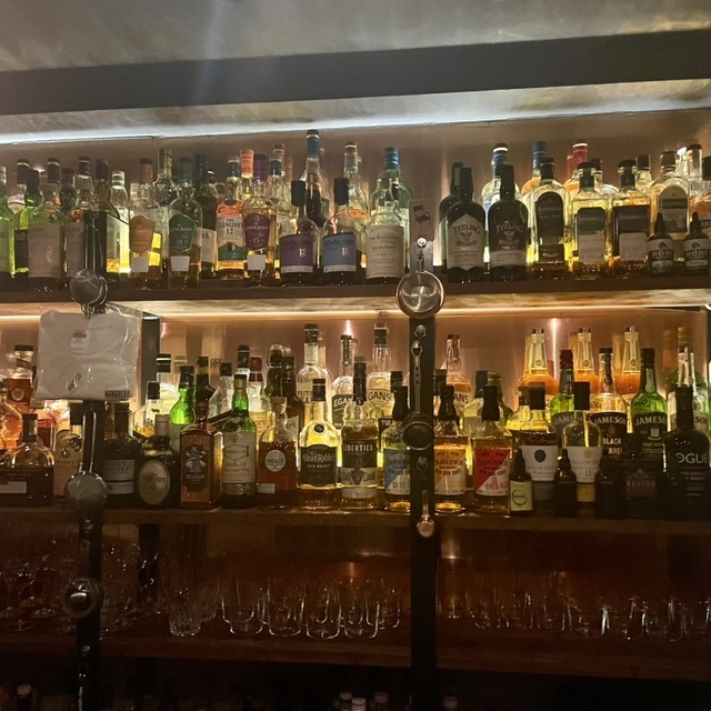 写真 : Bar Aglet （バー アグレット） - 東梅田/バー | 食べログ