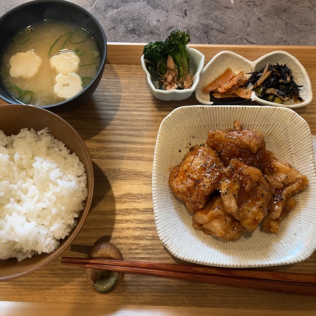 yome yome （ヨメ ヨメ） - 島ノ関/食堂 | 食べログ