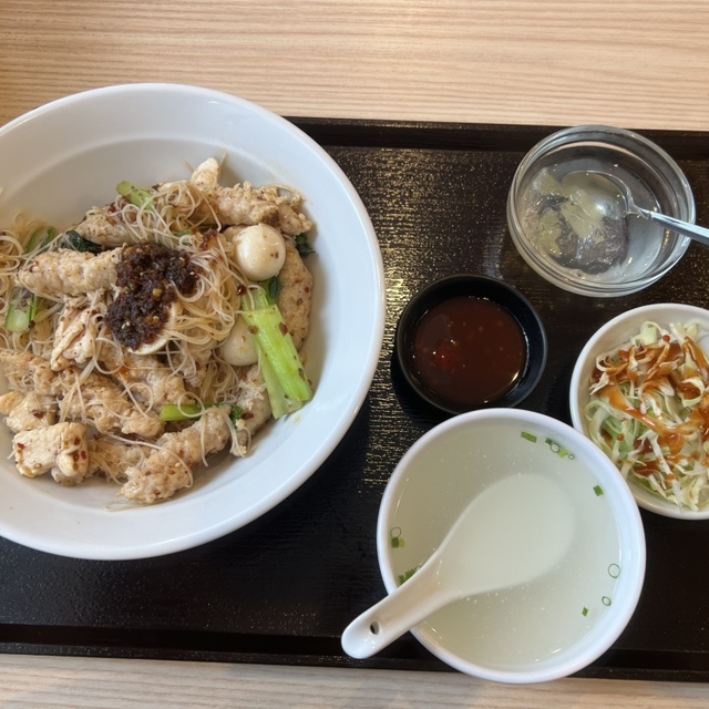 Shwe Li （シュエリー） - 巣鴨新田/東南アジア料理 | 食べログ