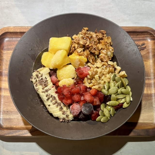 GARAGE BOWL - 宮古島市/サラダ | 食べログ