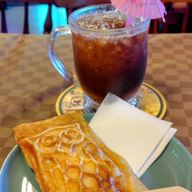 Rune Cafe - 川崎大師/カフェ | 食べログ