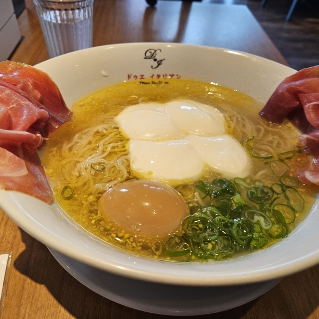 らぁ麺 ドゥエイタリアン 秋葉原テラス店 （Ramen Due Italian） - 新御茶ノ水/ラーメン | 食べログ