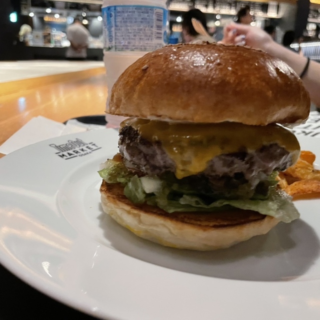 CRITTERS BURGER - 大阪/ハンバーガー | 食べログ