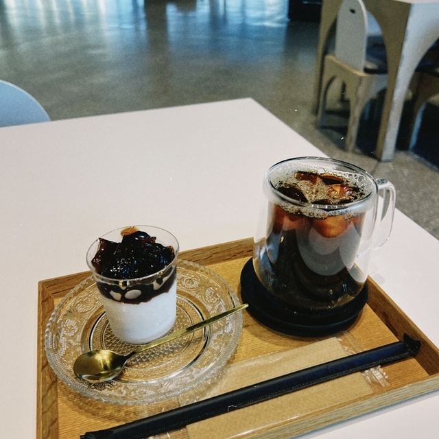 写真 : SHADE TREE COFFEE （シェード ツリー コーヒー） - 中村/カフェ | 食べログ