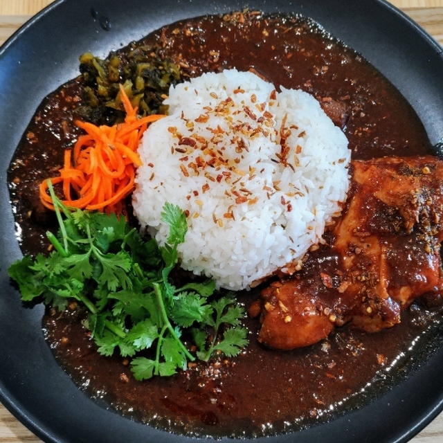 Utan cafe - 動物公園/カレー | 食べログ