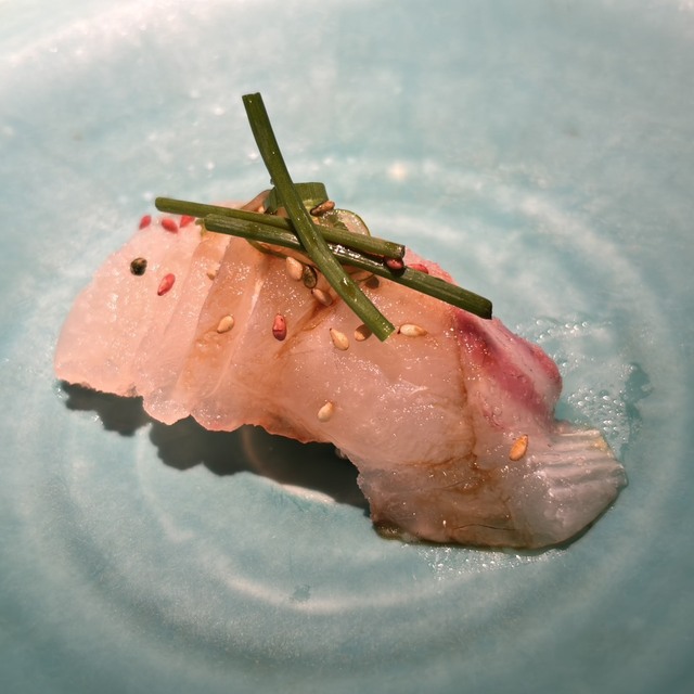 おまかせ寿司コース お造りや焼物、寿司8貫を味わう贅沢なプラン : 鮨 貴大 - なんば（大阪メトロ）/寿司 | 食べログ