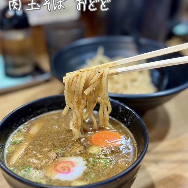 肉玉そば おとど 新宿2丁目店 - 新宿三丁目/ラーメン | 食べログ