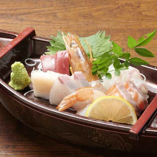 座席 : おさかな酒場 まえでん 塚口店 - 塚口（阪急）/居酒屋 | 食べログ