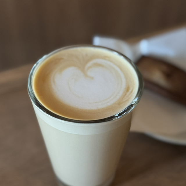 周辺のお店を探す : FUGLEN KYOTO （フグレン京都） - 北大路/カフェ [食べログ]