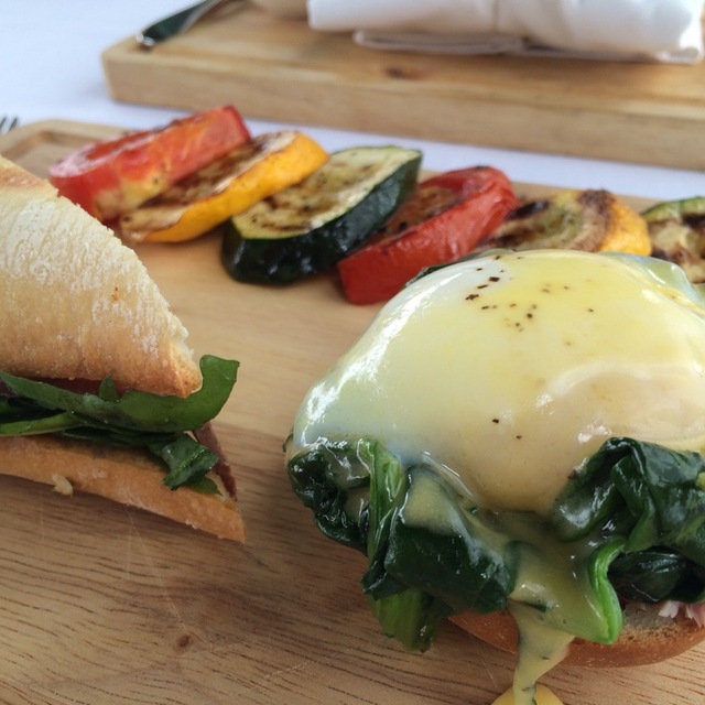 ROOF 325 Rooftop Restaurant & Bar - 黄浦 ファンプー/ヨーロッパ料理 | 食べログ