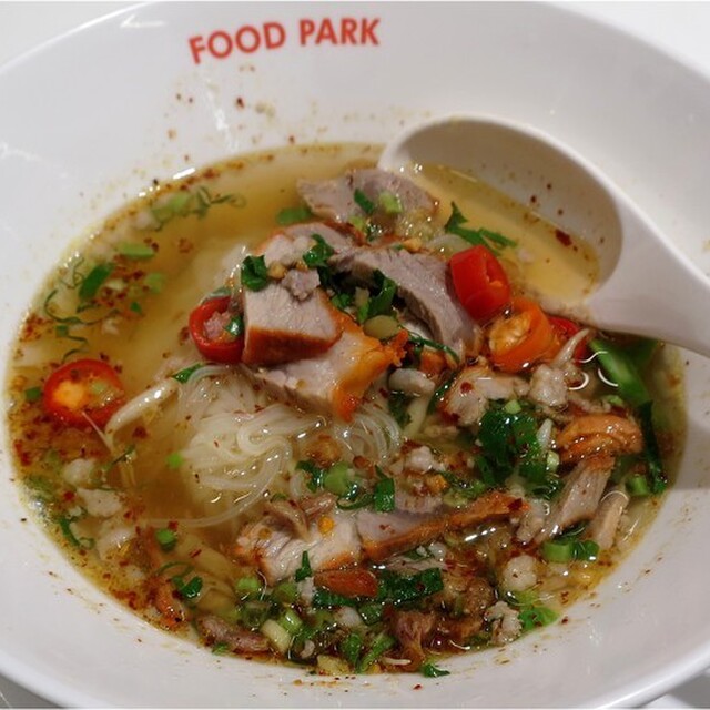 内観写真 : Robinson Bangrak Food Court - スラサック / チャオプラヤー川/レストラン | 食べログ