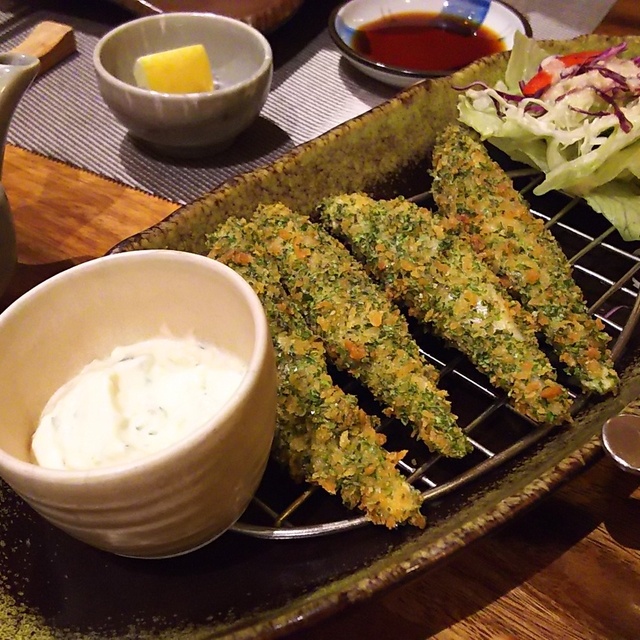 Kayu Contemporary Japanese Restaurant - スラバヤ/居酒屋 | 食べログ
