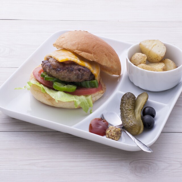 ランチメニュー : 【閉店】スーパーカー カフェ 足立店 （SuperCar Cafe） - 荒川遊園地前/カフェ | 食べログ