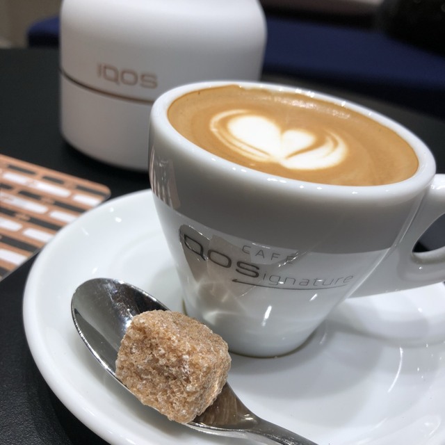カフェアイコス イグネーチャー 銀座店 （CAFE IQOS ignature） - 銀座一丁目/カフェ [食べログ]