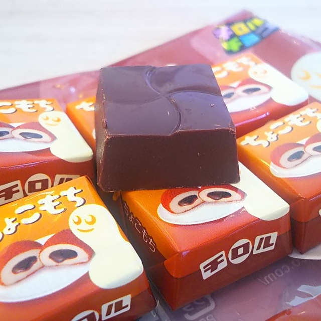 Shop チロルチョコ （ショップ チロルチョコ） - 末広町/チョコレート [食べログ]