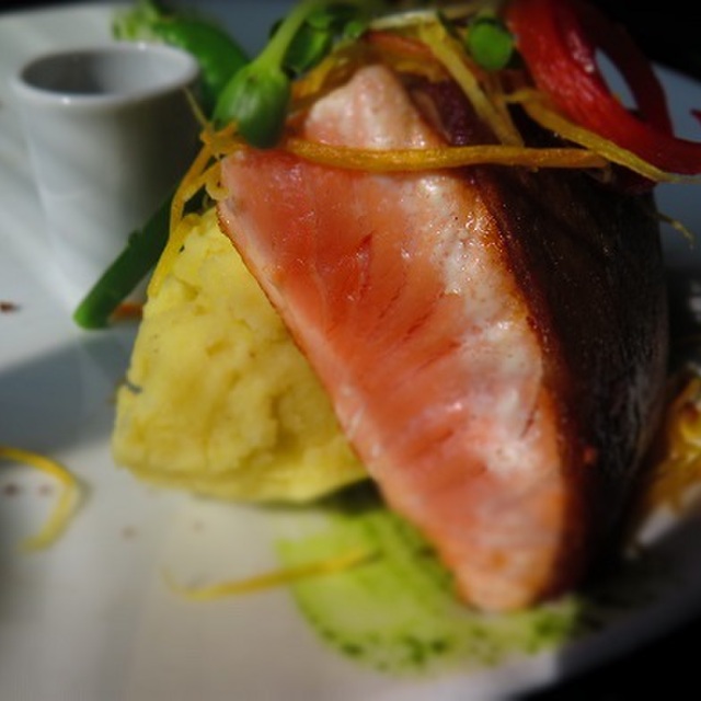 Salmonoid - ハノイ/フレンチ | 食べログ