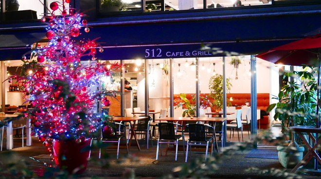 512 CAFE & GRILL （ゴーイチニ） - 乃木坂/カフェ [食べログ]