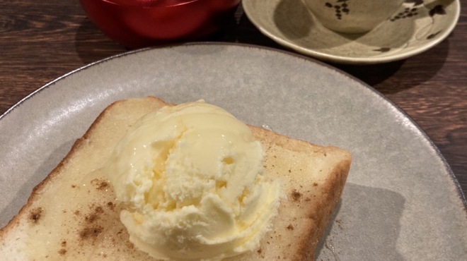 Cafe&Bar Weal'S （カフェ&バー ウィールズ） - 東本願寺前/カフェ/ネット予約可 | 食べログ