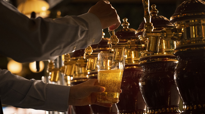 THE R.C. GATE 神田店 （ジ アールシー ゲート） - 神田/バル/ネット予約可 | 食べログ