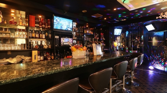 Dining Bar Hellos （【旧店名】What's!! ） - 尼崎（阪神）/ダイニングバー/ネット予約可 | 食べログ