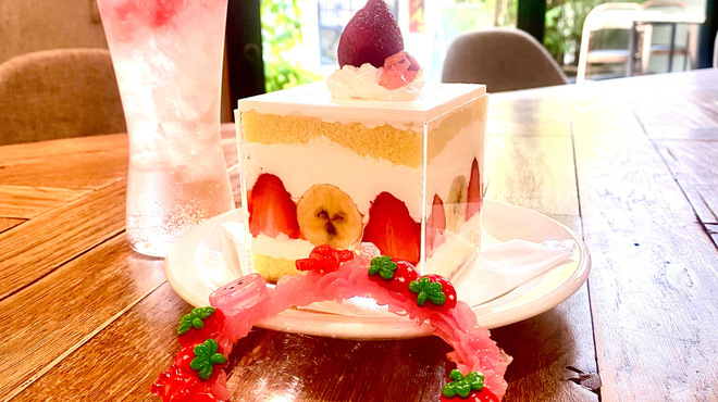 Cafe de Lapis - 表参道/カフェ/ネット予約可 | 食べログ