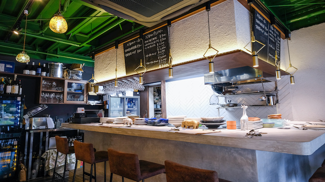 WINE.BAR APiS （ワインバー アピス）のご予約 - 高槻/ワインバー | 食べログ