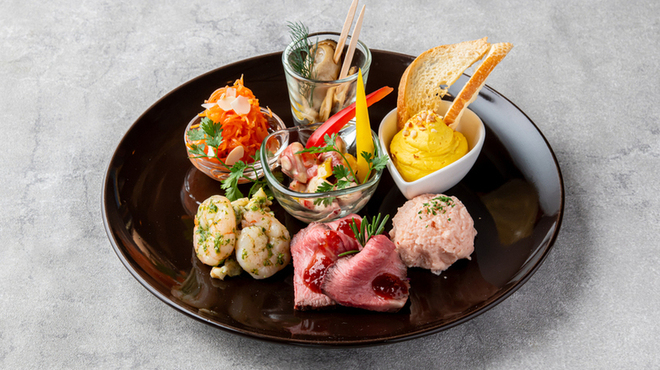 GOBLET CAFE （ゴブレット カフェ） - 国際センター/カフェ/ネット予約可 | 食べログ