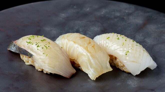 Aburi TORA 熟成鮨と炙り鮨 自由が丘店 （アブリトラ） - 自由が丘/寿司 | 食べログ