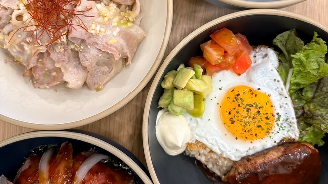 cafe BLOCKのご予約 - 本町/カフェ | 食べログ