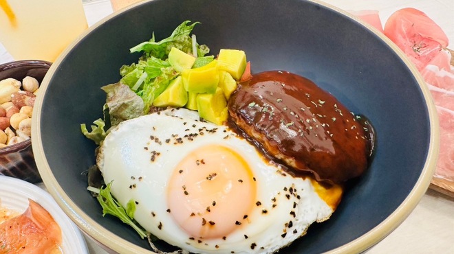 cafe BLOCKのご予約 - 本町/カフェ | 食べログ