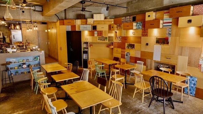 TRUNK CAFE （トランク カフェ）のご予約 - 八丁堀/ダイニングバー | 食べログ
