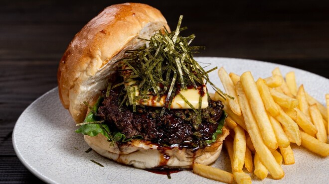 GOLD STAR BURGER （ゴールドスターバーガー） - 新宿西口/ハンバーガー | 食べログ