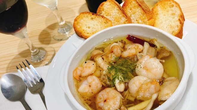 Cafe&Bar CoAのご予約 - 両国/バル | 食べログ