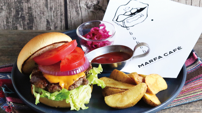 MARFA CAFE （マーファ カフェ） - 横浜/カフェ [食べログ]