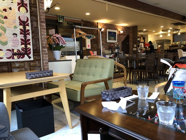 【移転】インサイド アウト カフェ （inside out cafe） - 平塚/カフェ | 食べログ