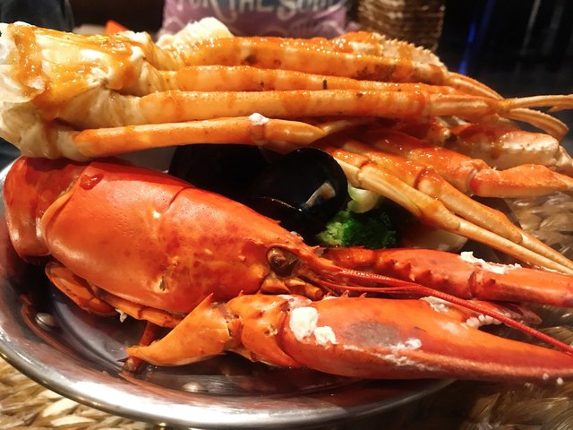 SEAFOOD MONSTER 館林店 - 館林/ダイニングバー | 食べログ