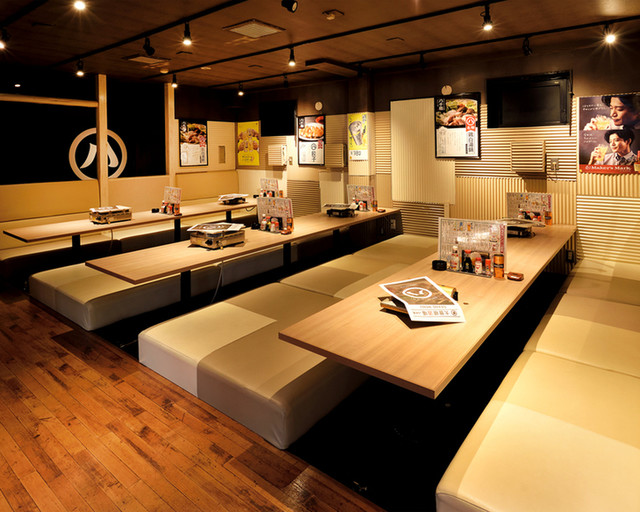 Seating : Ozone Sakaba Hachidori - Ozone/Izakaya (Japanese style tavern ...
