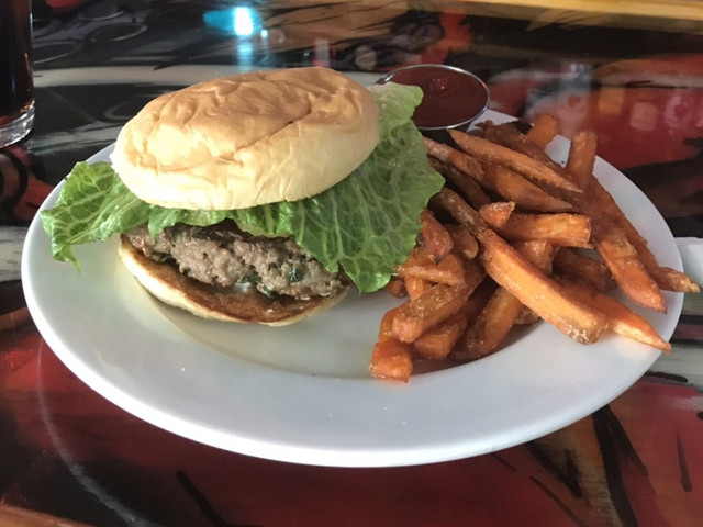 Mosa's Joint - ハガニア/ハンバーガー | 食べログ