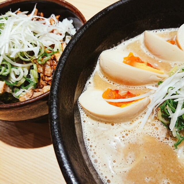 by chdjd : らーめん 伊藝 （ラーメン イゲイ） - 中津（阪急）/ラーメン [食べログ]