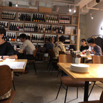 内観写真 : iitoki （イイトキ） - 池袋/ビストロ | 食べログ