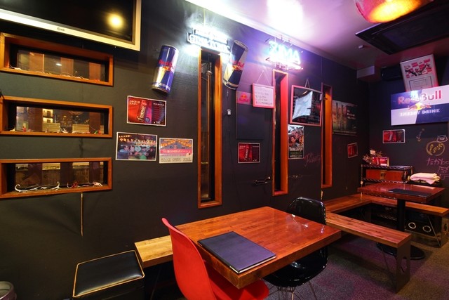 SPORTS BAR MEDEN （メデン） - 美濃太田/バー | 食べログ