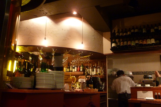 内観写真 : ラ・ブーシェリー・デュ・ブッパ （La Boucherie du Buppa 【旧店名】 トロワ・ピエロ） - 祐天寺/フレンチ ...