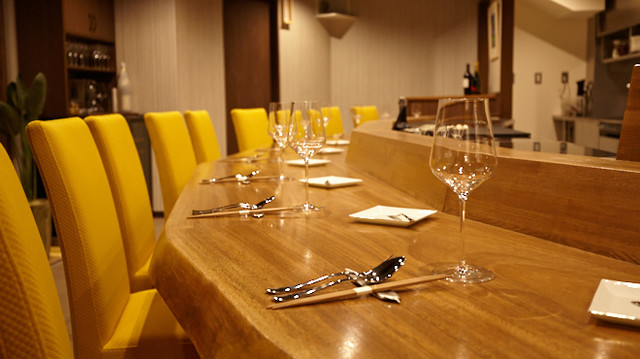 座席 : dining EMANON （エマノン） - 関内/フレンチ | 食べログ