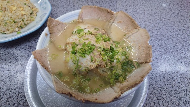口コミ一覧 つちのこ 伊川谷ラーメン 食べログ 2597