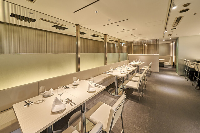 座席 : GINTO 池袋店 - 池袋/ビストロ | 食べログ