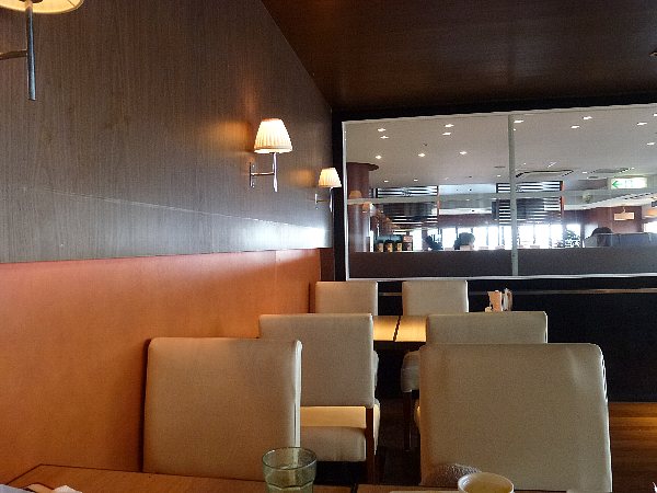 内観写真 : ブッフェ ザ・ヴィラ - 二子玉川/ビュッフェ | 食べログ