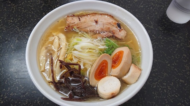 写真 : 麺や 春夏秋冬 （麺や 春夏揫冬） - 発寒南/ラーメン | 食べログ