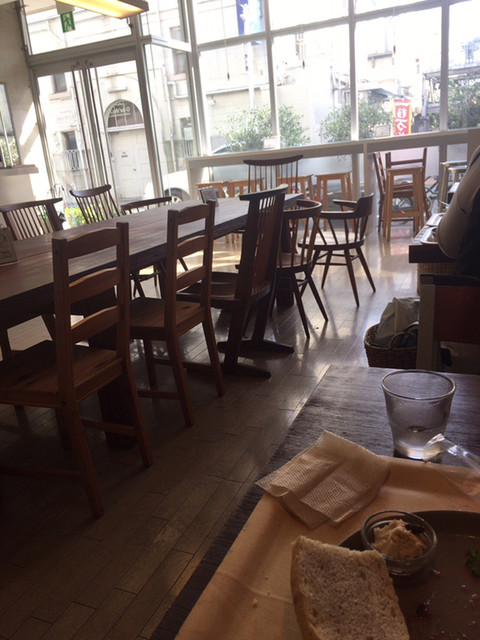 内観写真 : オーバッシュカフェ （O-ba'sh cafe.） - 徳島/カフェ [食べログ]