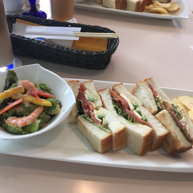 料理写真 3ページ目 : グラン カフェ （The Grand Cafe） - 西梅田/カフェ | 食べログ